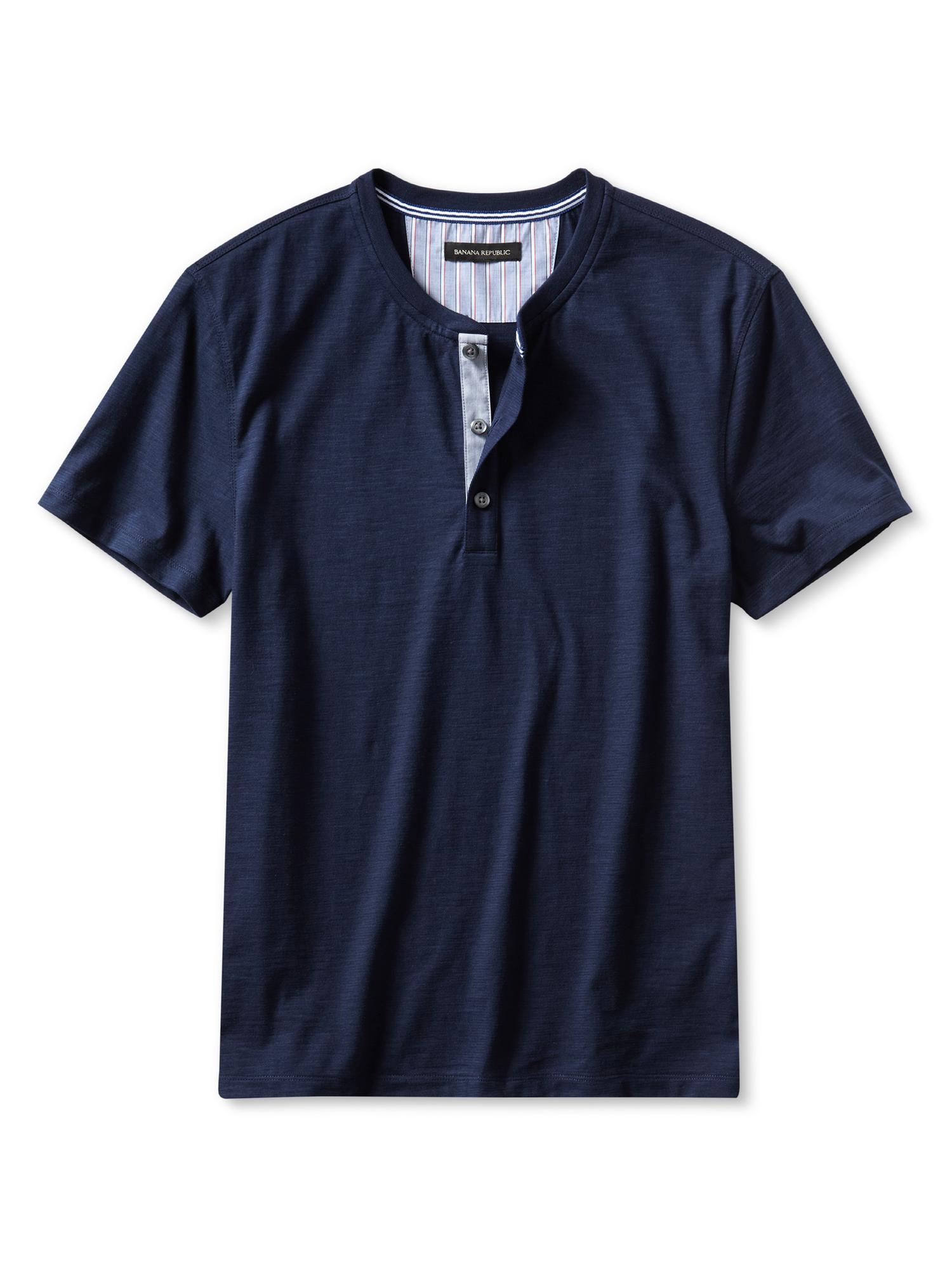 Contrast-Placket Henley Tee | Banana Republic