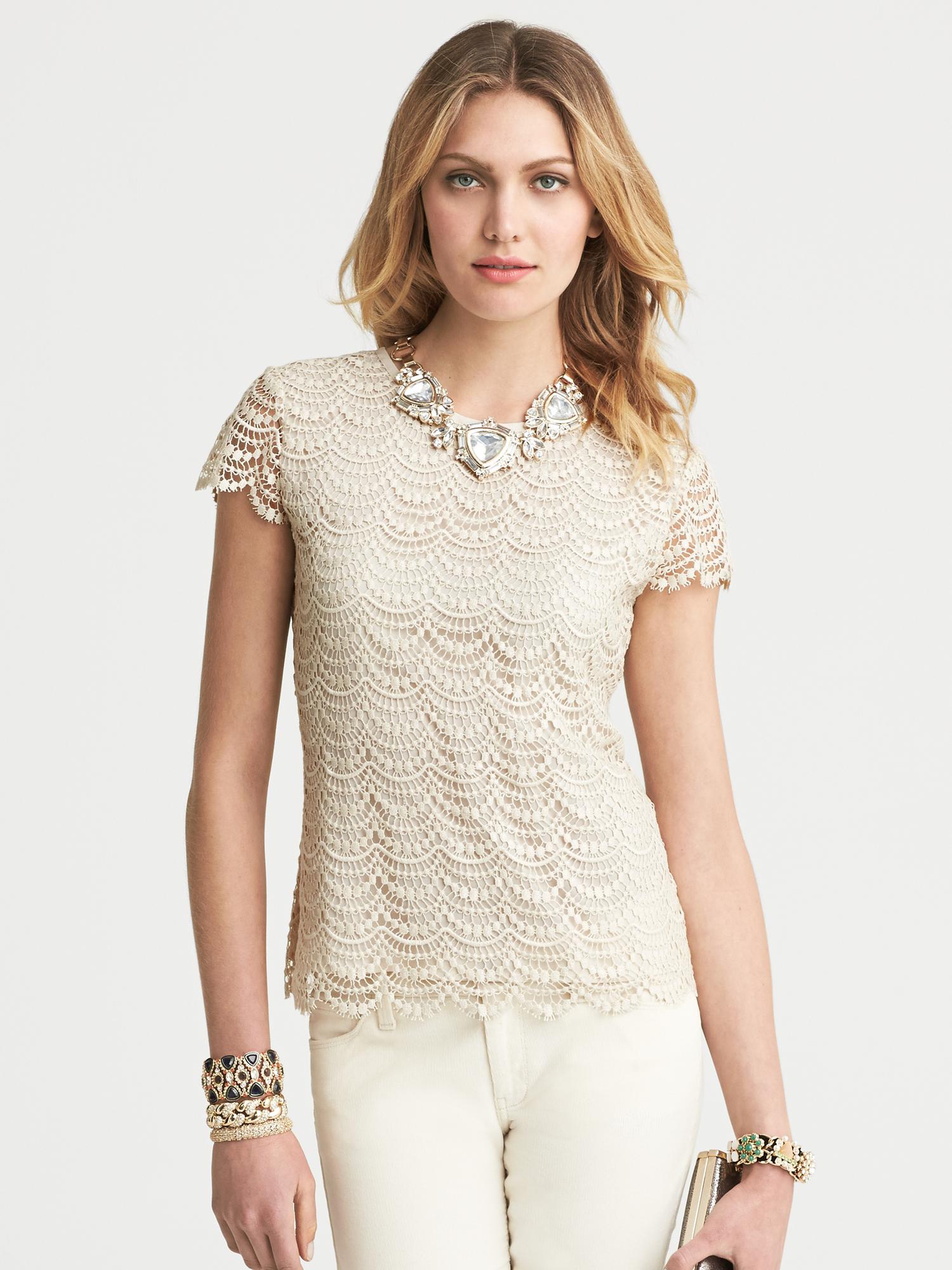 Scalloped Lace Tee | Banana Republic