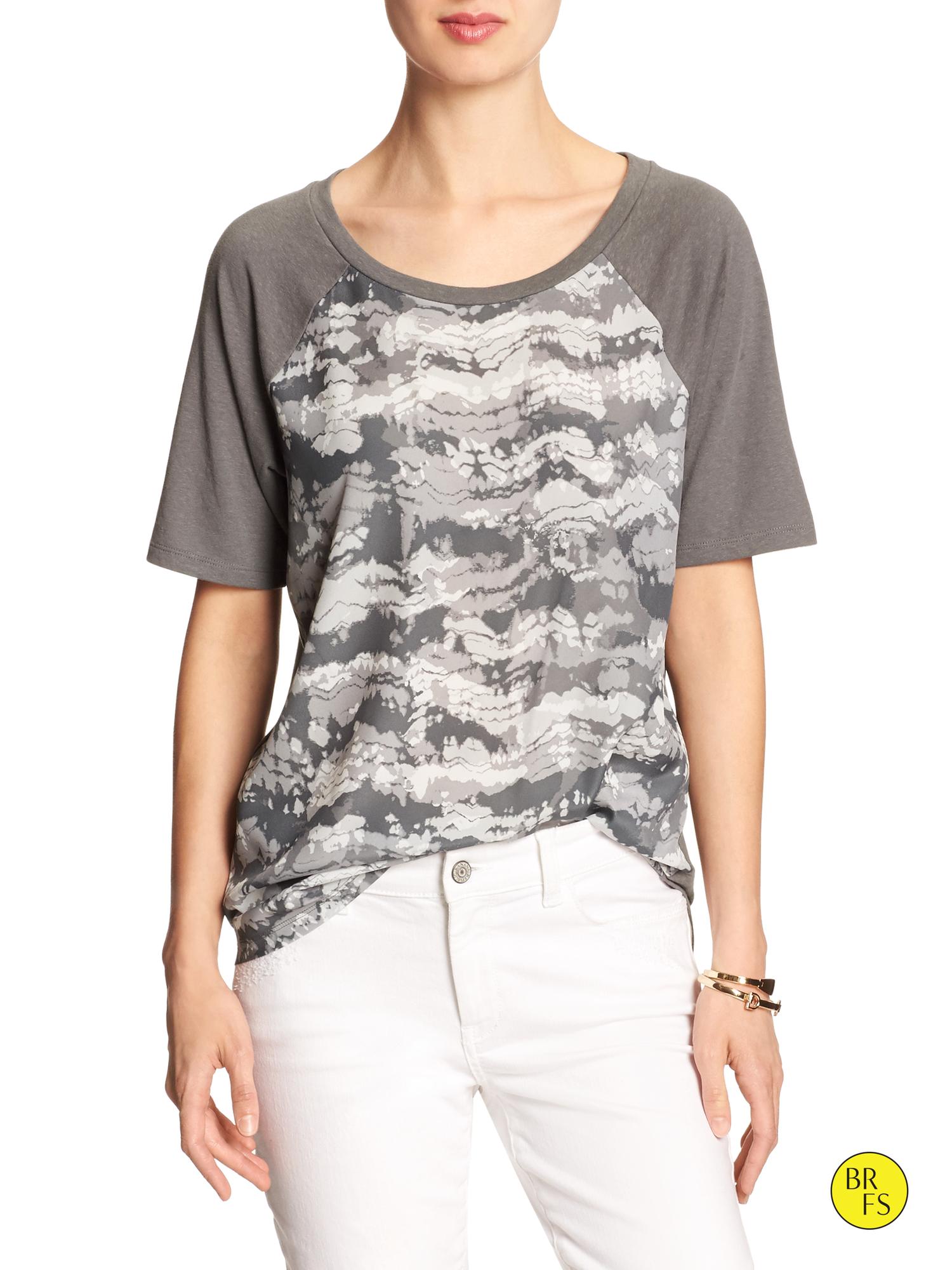 Factory Print Raglan Tee | Banana Republic