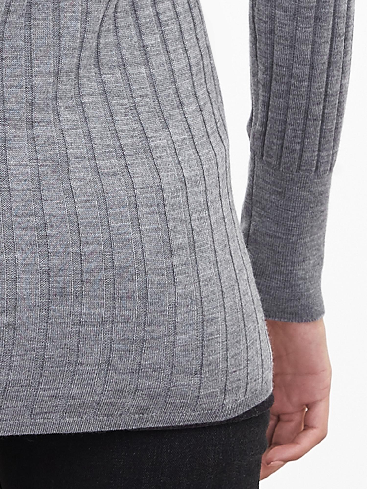 Ribbed Extra-Fine Merino Wool Pullover | Banana Republic