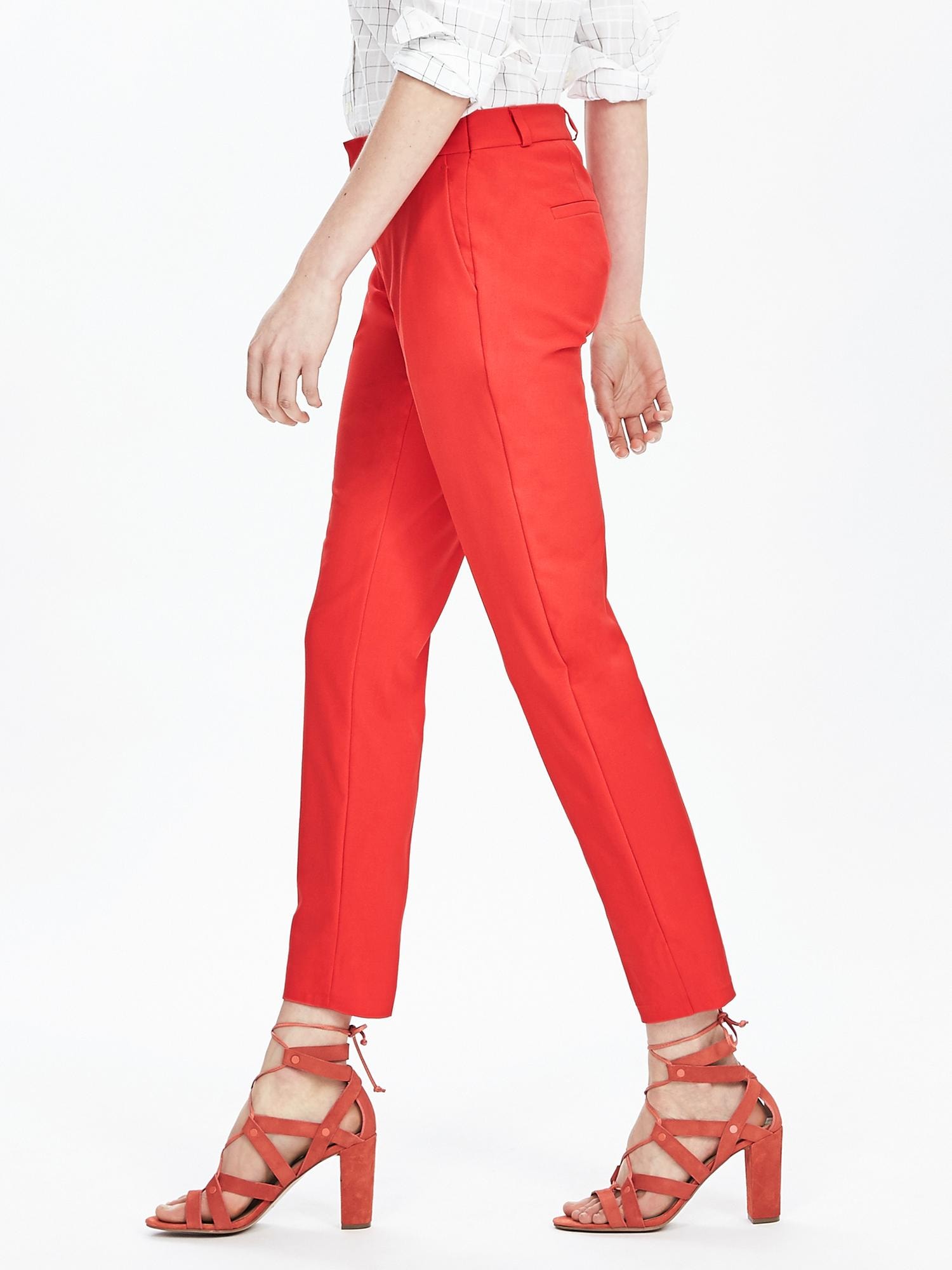 Avery-Fit Red Lightweight Wool Crop | Banana Republic