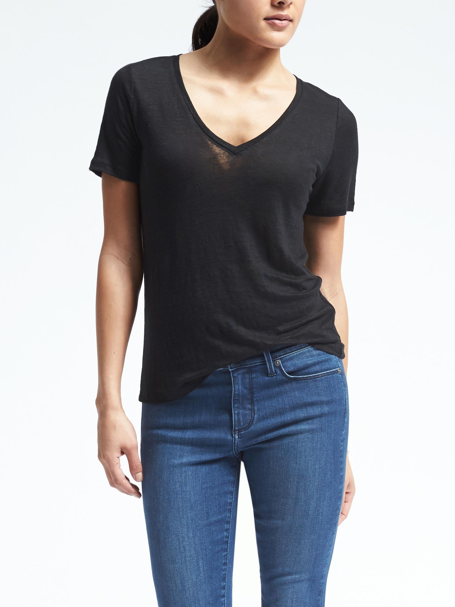 Short-Sleeve Linen Vee Tee | Banana Republic