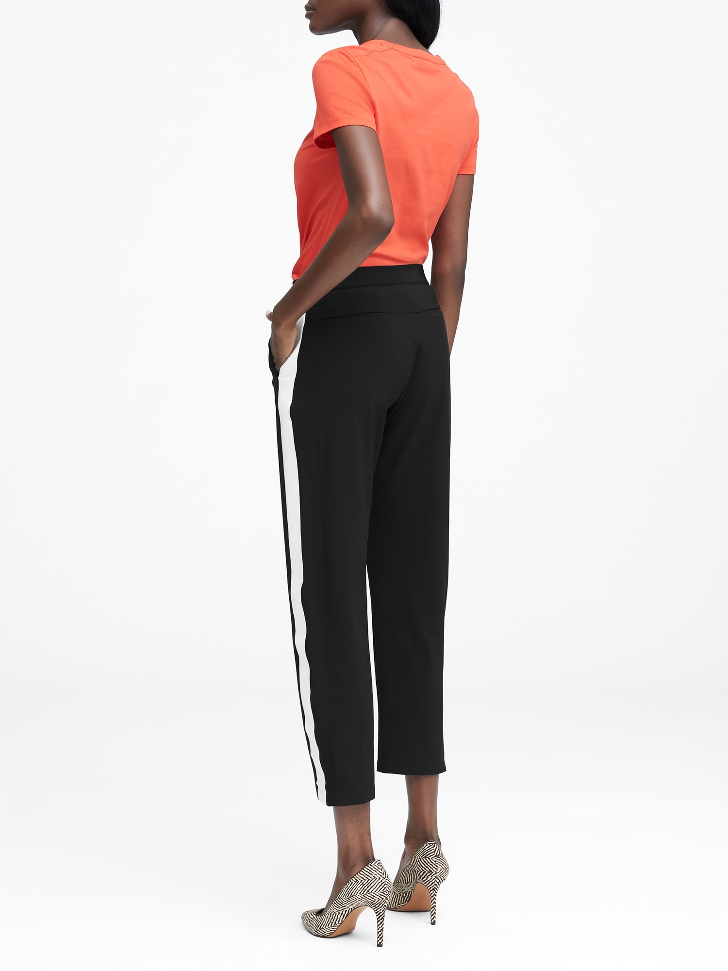 LIFE IN MOTION Avery Straight-Fit Packable Performance Ankle Pant ...