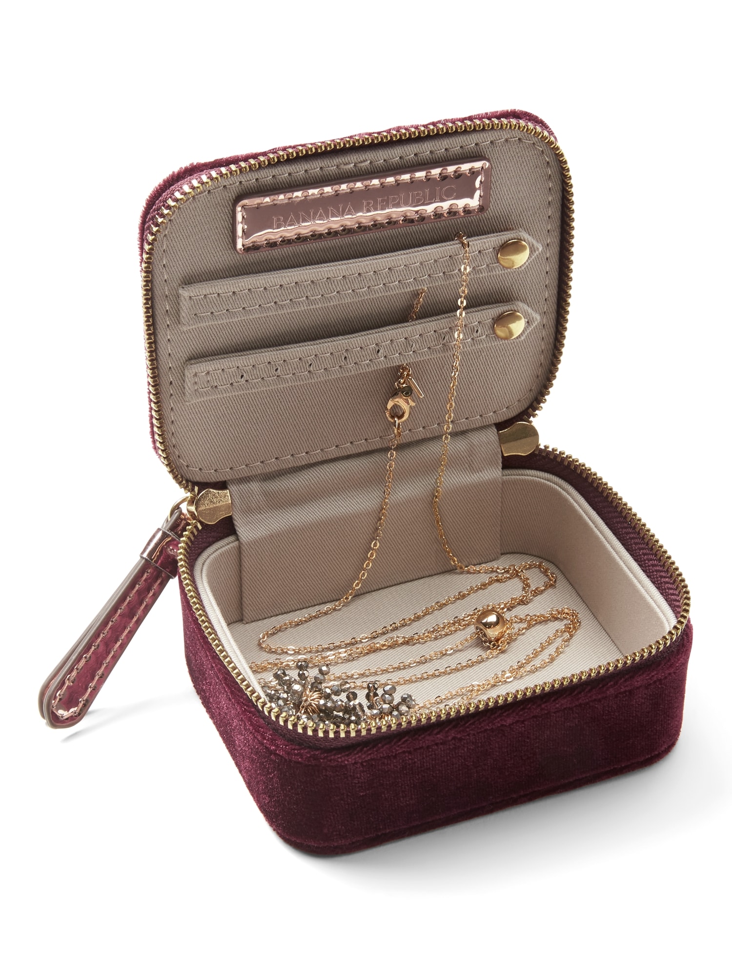 Velvet Travel Jewelry Case | Banana Republic