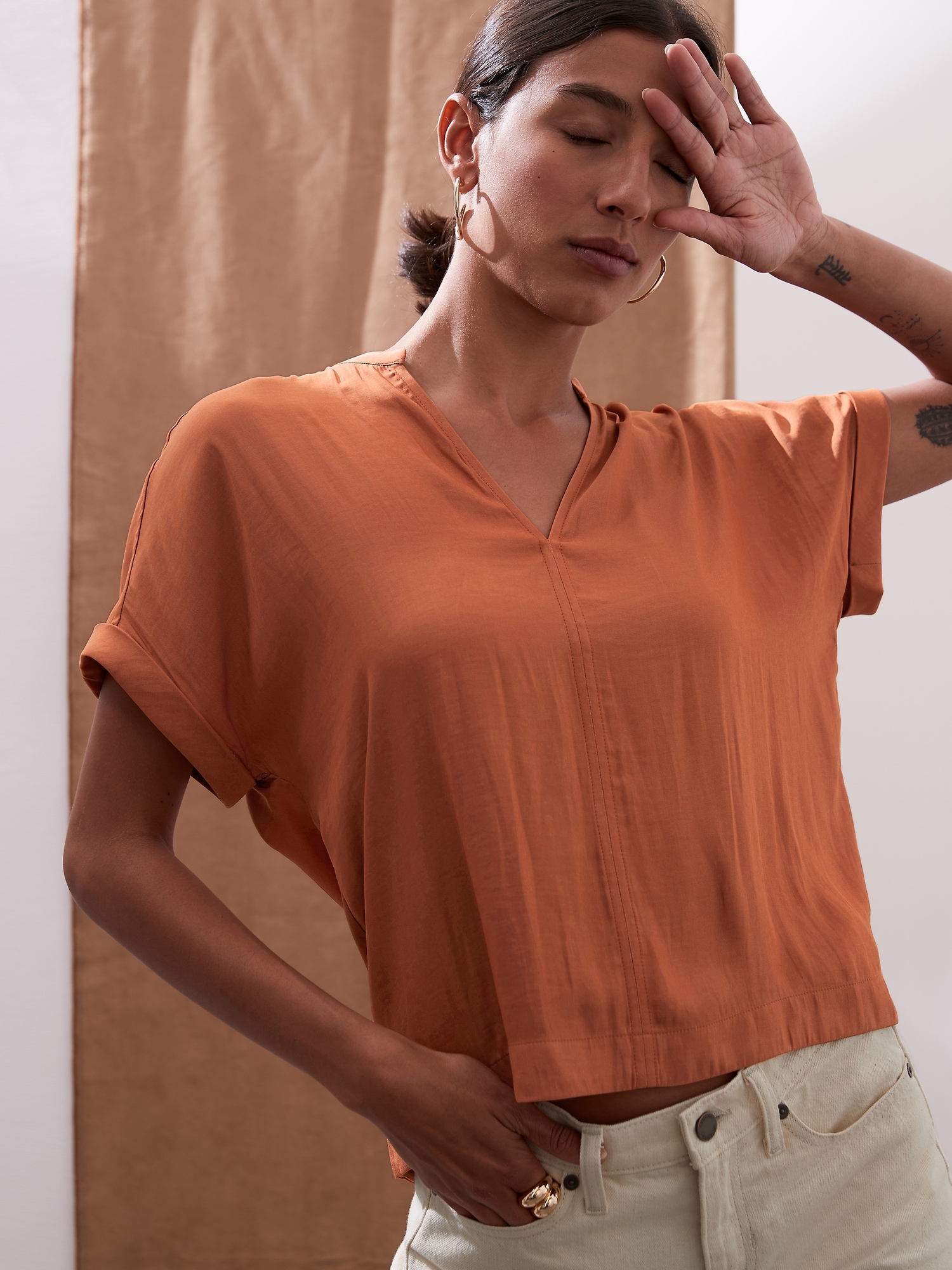 Roll-Cuff Top | Banana Republic