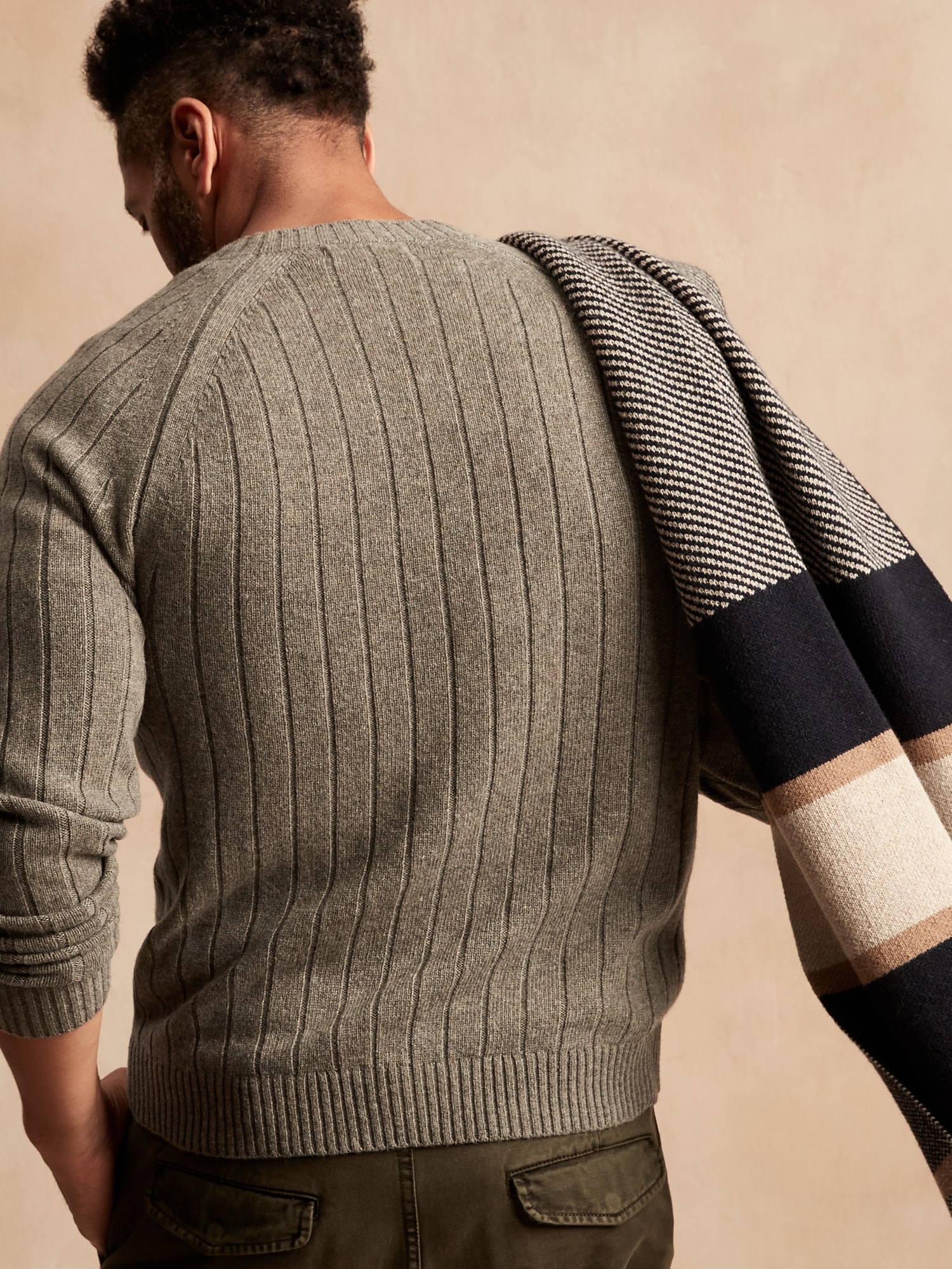 Italian Wool-Blend Crew-Neck Sweater | Banana Republic