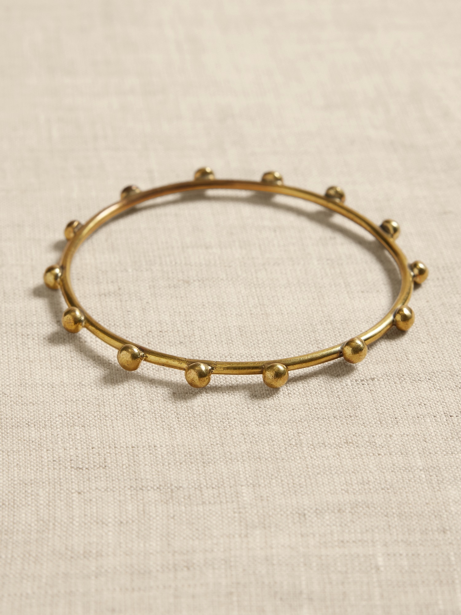 Hebba Thin Bangle | Hamimi | Banana Republic
