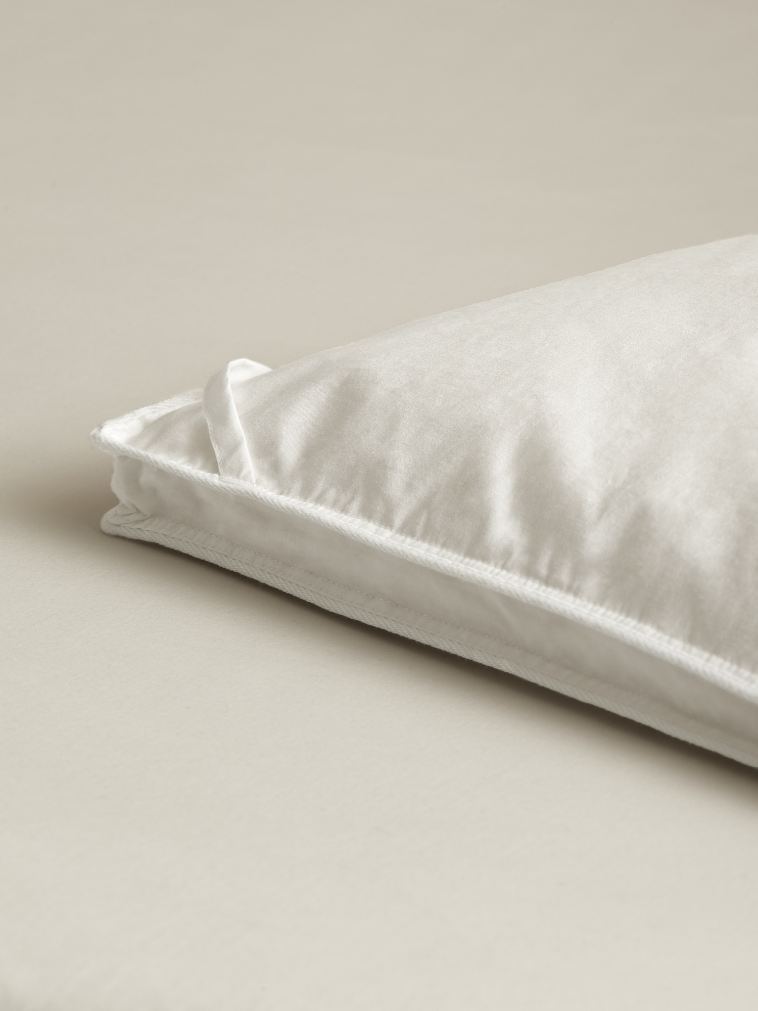 Luxury Down Duvet Insert | Banana Republic